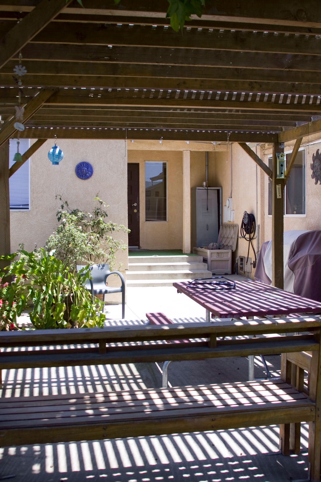 Youth Emergency Services – Operation Safehouse